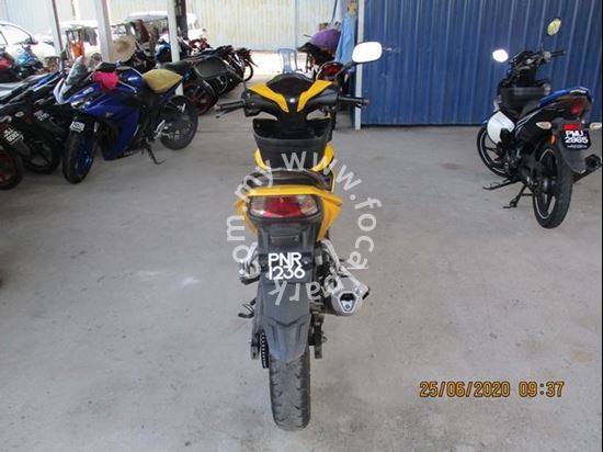 Focal Park. HONDA RS150R C.S.RED/P.N.BLUE (FS150FJ)