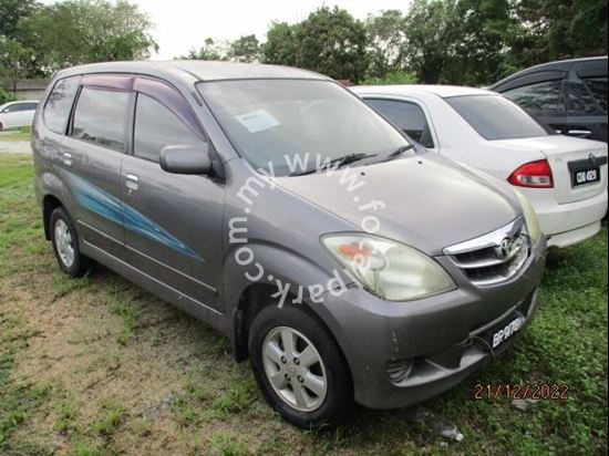 Focal Park. TOYOTA AVANZA 1.5