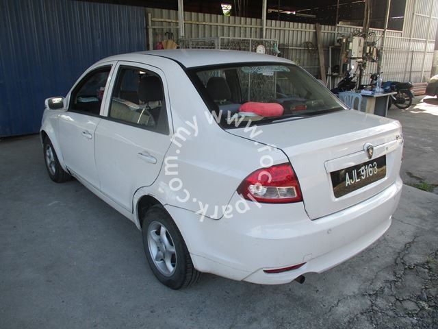 Focal Park. PROTON SAGA FL 1.3 CVT