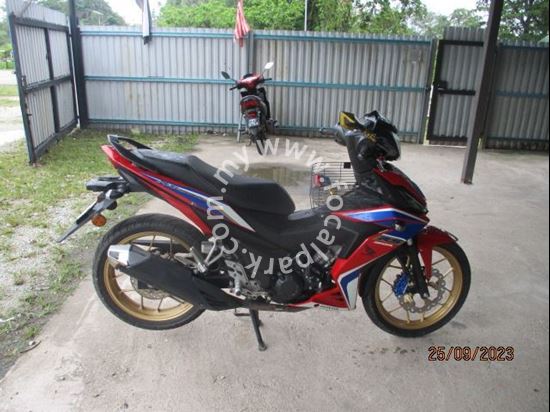 Focal Park. HONDA RS150R & RS150R TRICO (FS150FL & FS150FL3)