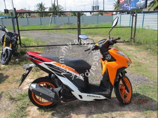 Focal Park. HONDA VARIO 150 REPSOL