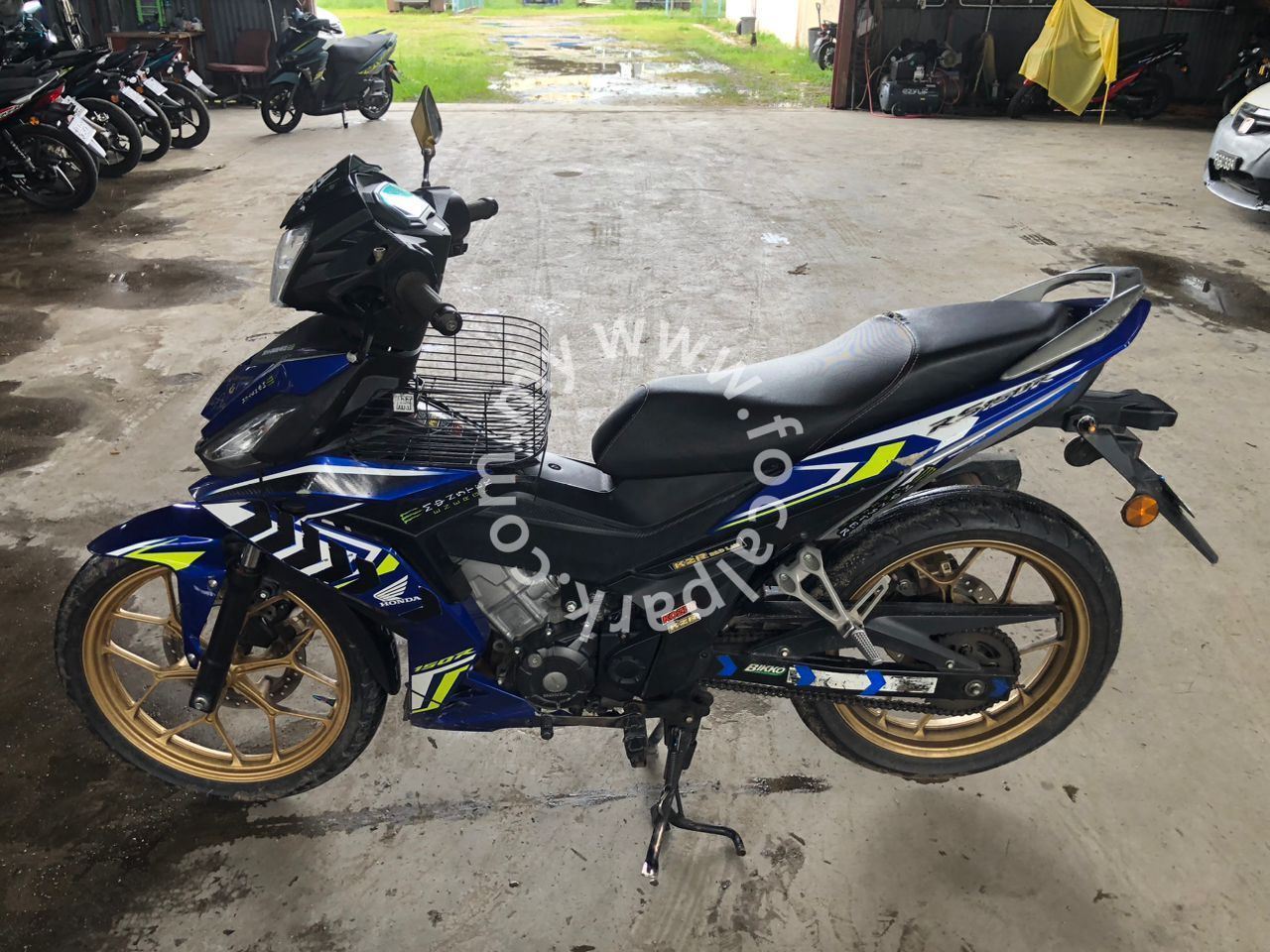 Focal Park. HONDA RS150R & RS150R TRICO (FS150FL & FS150FL3)